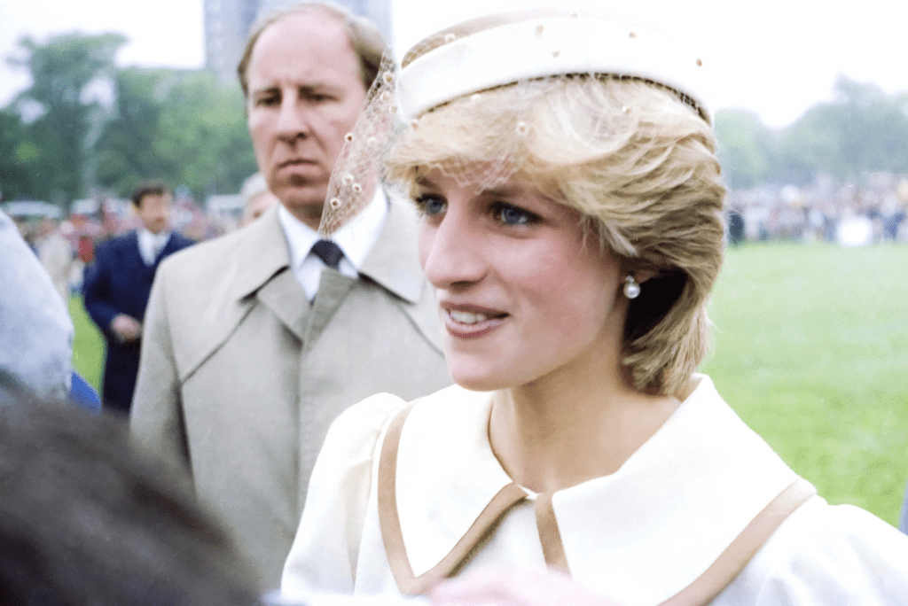 16 Regal Facts about Princess Diana - Facts