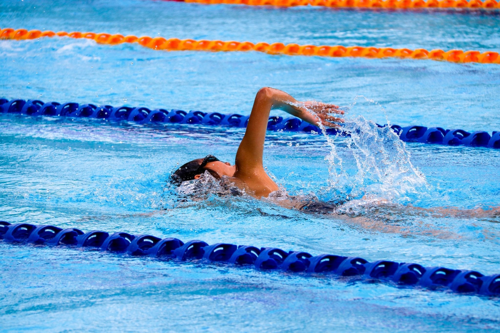 13 Superb Facts About Swimming - Fact City