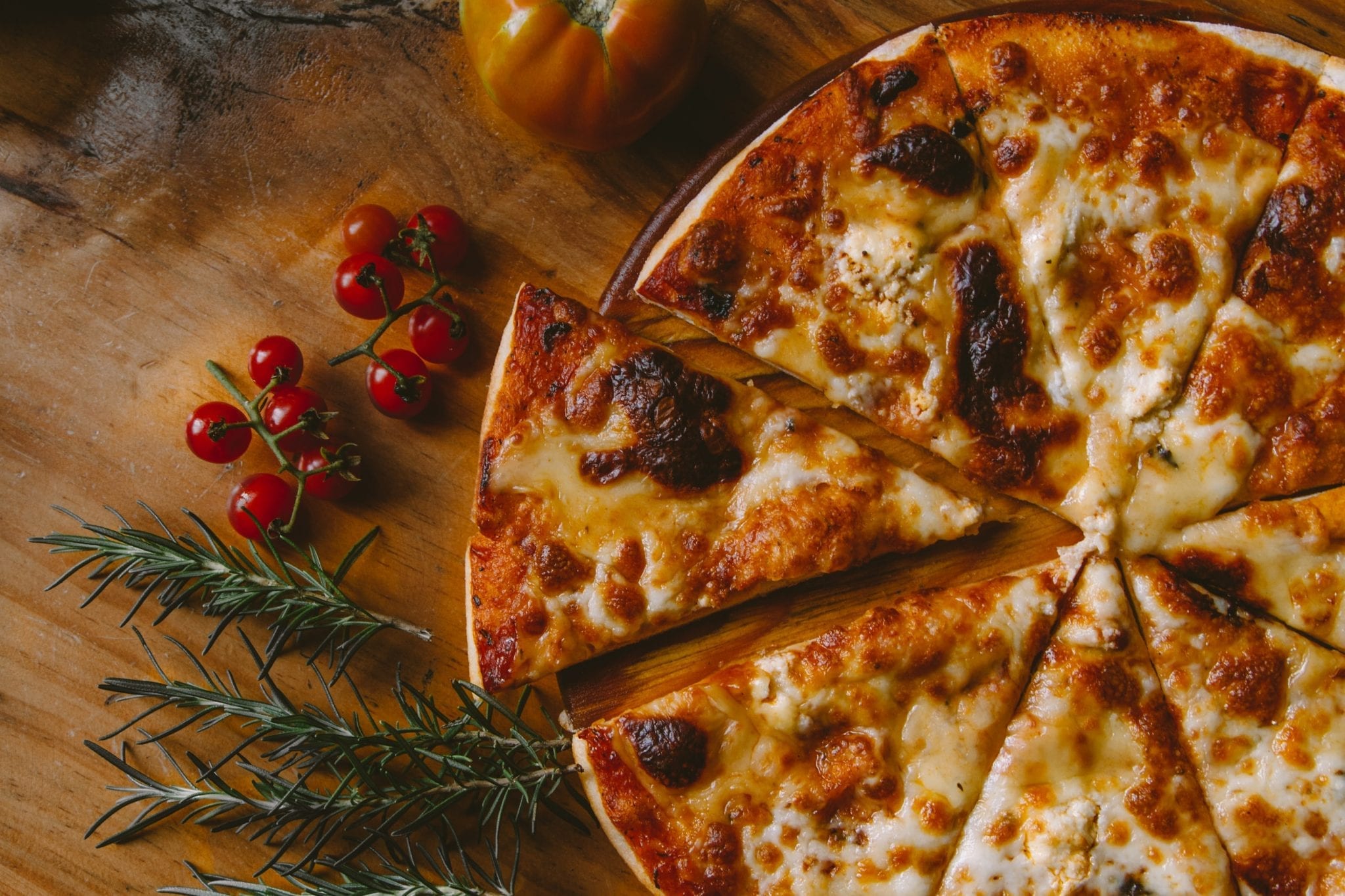 17 Perfect Facts About Pizza - Fact City