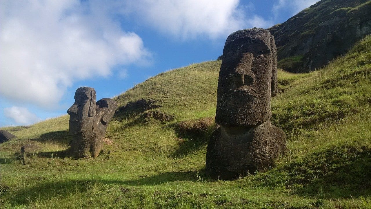 14 Interesting Facts About Easter Island - Fact City