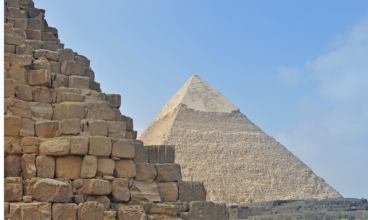 26 Interesting Facts About The Pyramids - Fact City