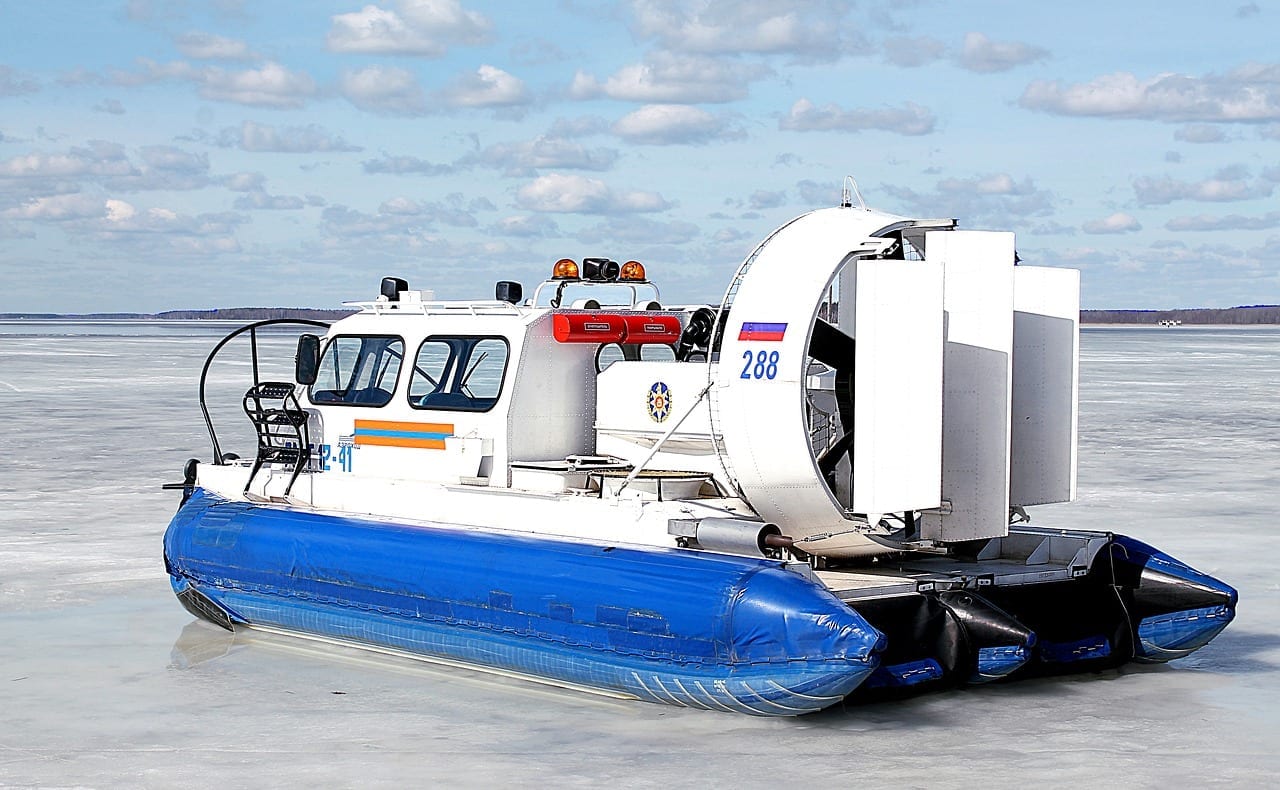 14 High-Octane Facts About Hovercraft - Fact City