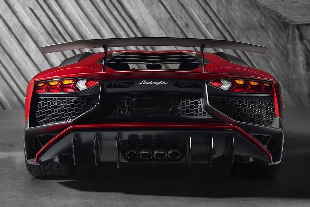 14 Lavish Facts about Lamborghini - Fact City