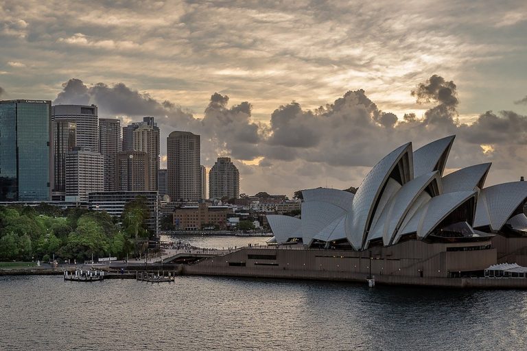 29 Striking Facts About Sydney - Fact City