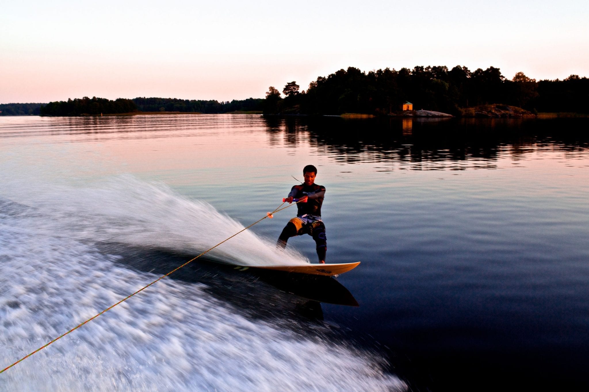 15 Wild Facts About Water Skiing - Fact City