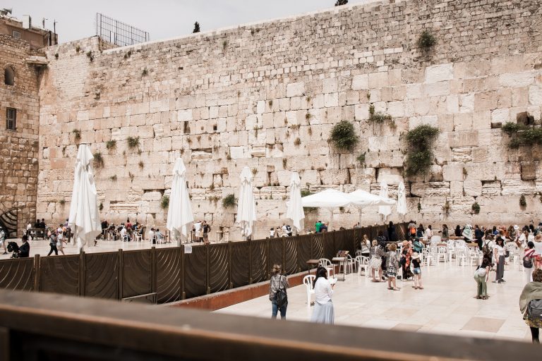 12 Winning Facts About The Wailing Wall - Fact City