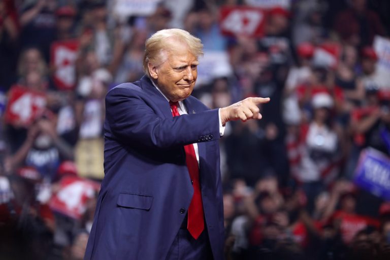 25 Fun Facts about Donald Trump - Fact City