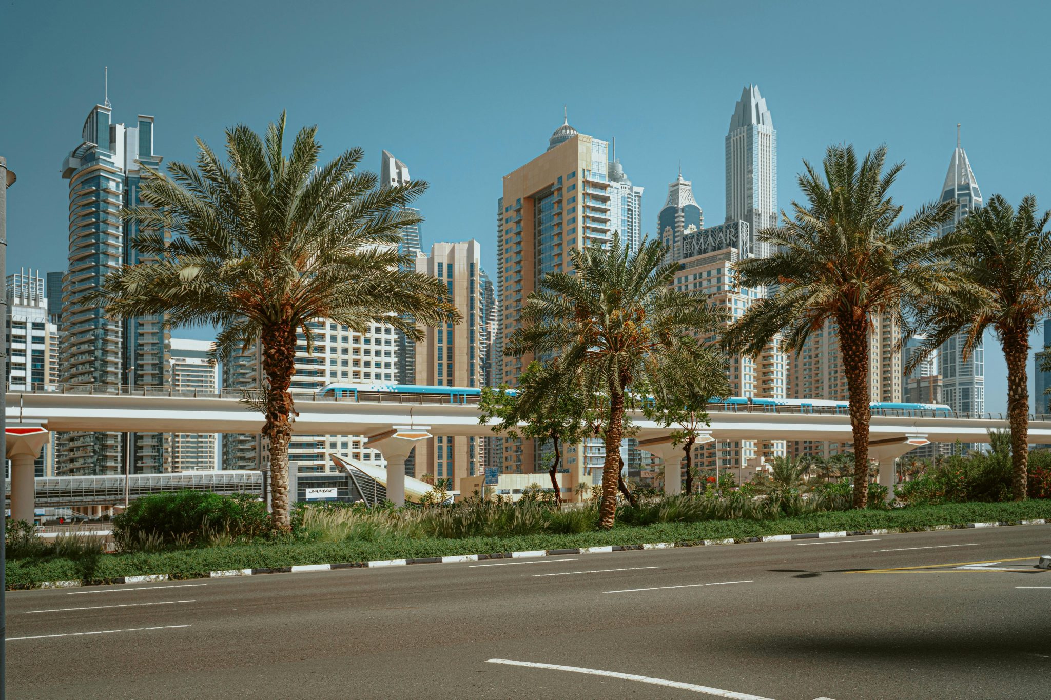19 Unbelievable Facts About the UAE (United Arab Emirates) - Fact City